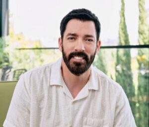 Drew Scott Bio, Age, Wife, Baby, Cancer, Lone Fox, Brother, Net Worth ...